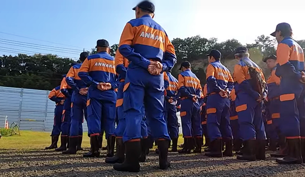 Una peruana en el equipo de intérpretes de los Bomberos de Annaka ...