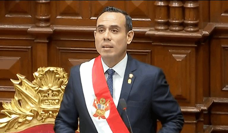 Pasado digital de José Jerí sacude su primer día como presidente del ...