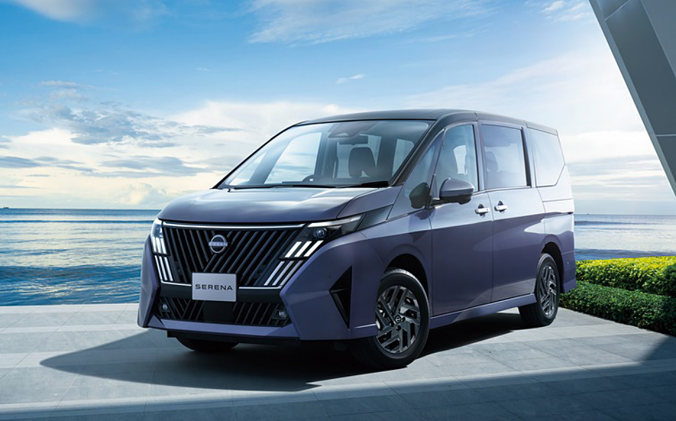 Nissan Serena se reinventa: tecnología Google y comodidad familiar ...